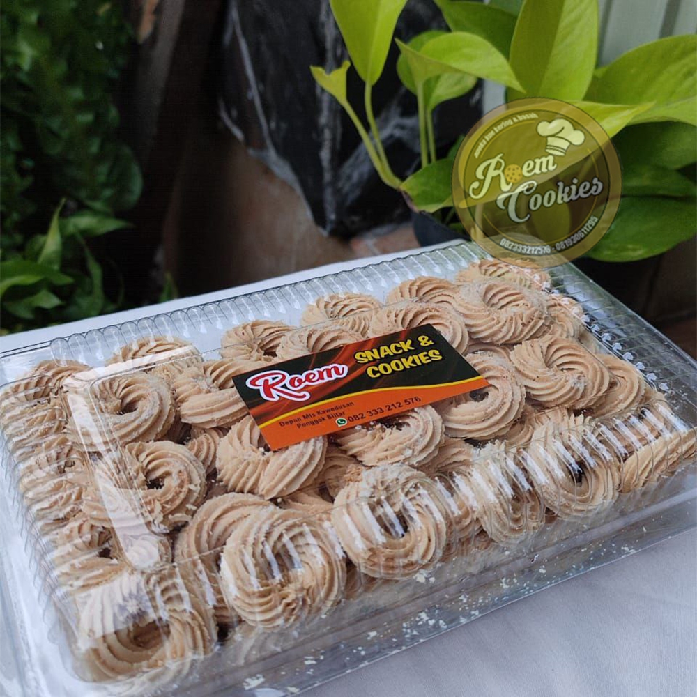 Jual KUE KERING GARUT ORIGINAL KEMASAN MIKA 400 GRAM BIKIN NAGIH ...