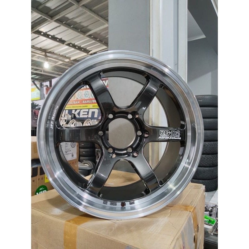 Jual Velg rgd2 ring 18 lebar 9 et 0 pcd 6x139 titan lip polish | Shopee ...