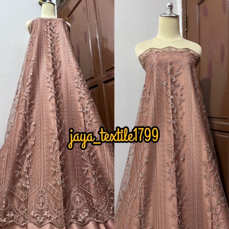 Jual Kain Tile Etnik / Tile Sapto Etnik / Bahan Brokat kebaya | Shopee ...