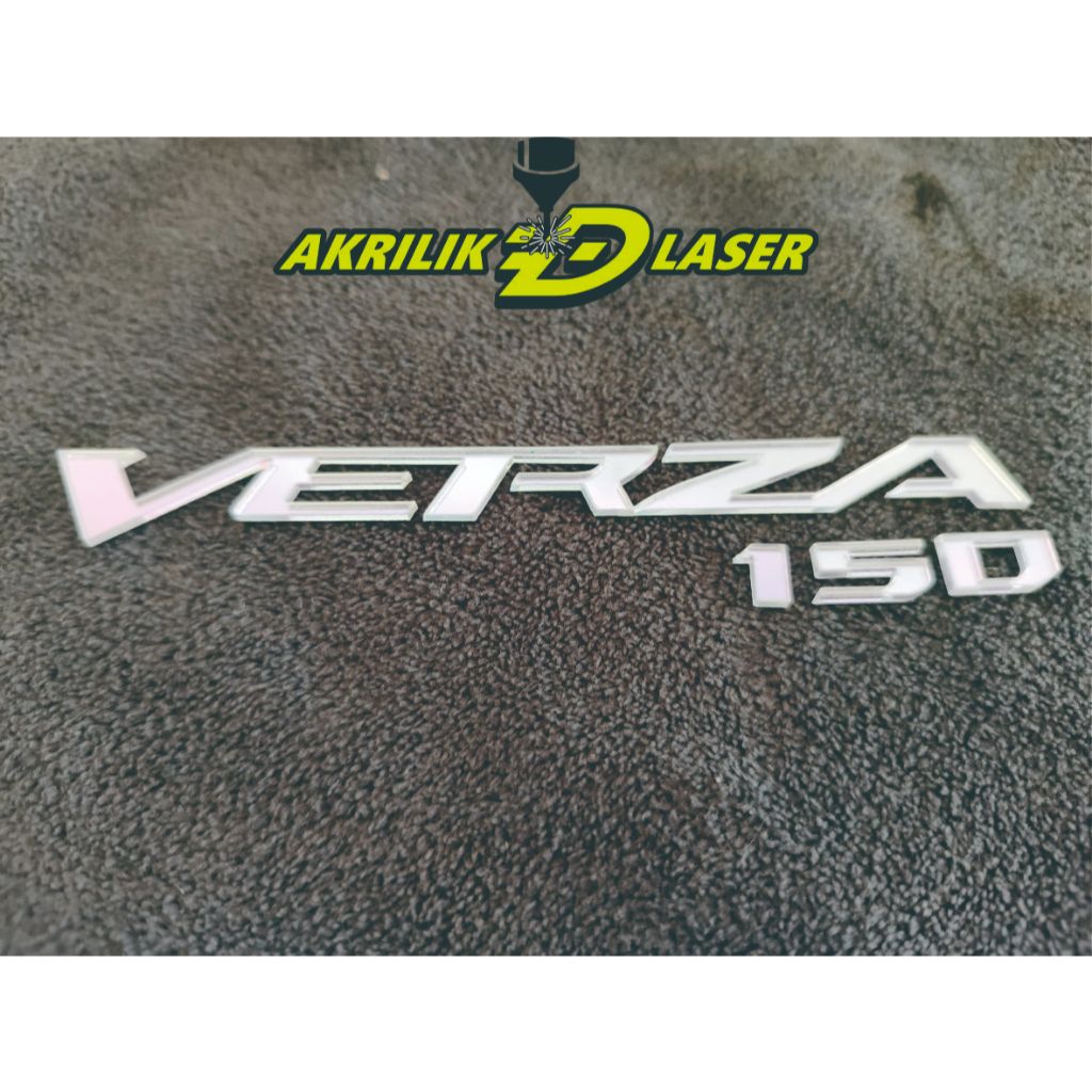 Jual Emblem Akrilik / Custom Logo / Emblem Timbul Akrilik / Emblem ...