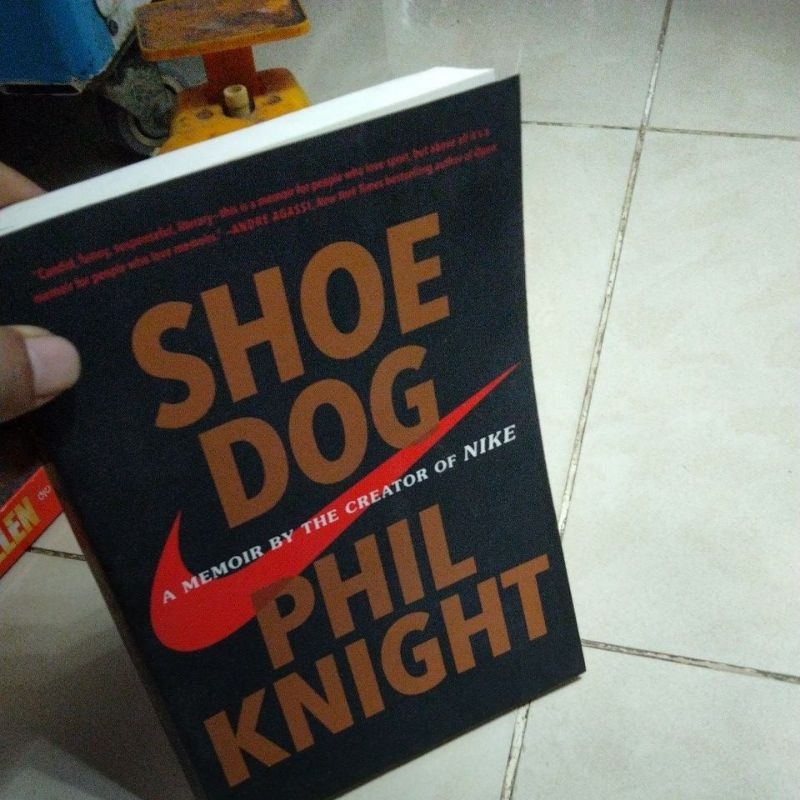 Jual SHOE DOG PHIL KNIGHT | Shopee Indonesia