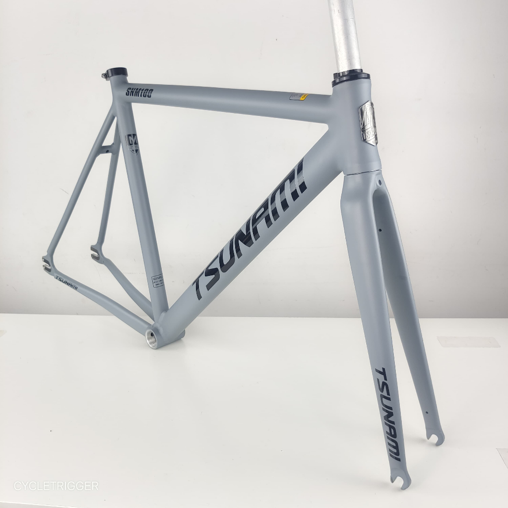 Jual FRAMESET TSUNAMI SNM100 ULTIMATE GREY BLACK LOGO | Shopee Indonesia