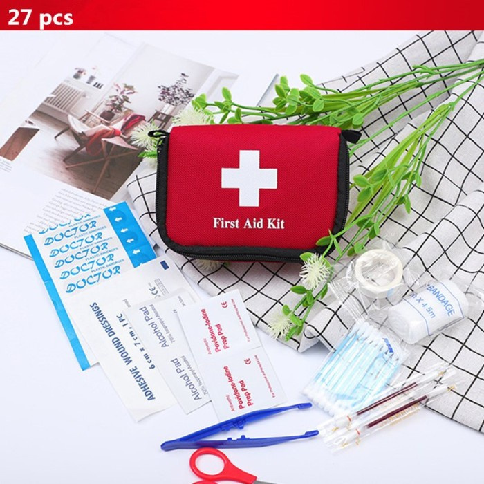Jual Tas P3K FIrst Aid Kit - Tempat Obat Peralatan Cidera Darurat ...