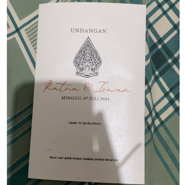 Jual Undangan Model Terbaru | Shopee Indonesia