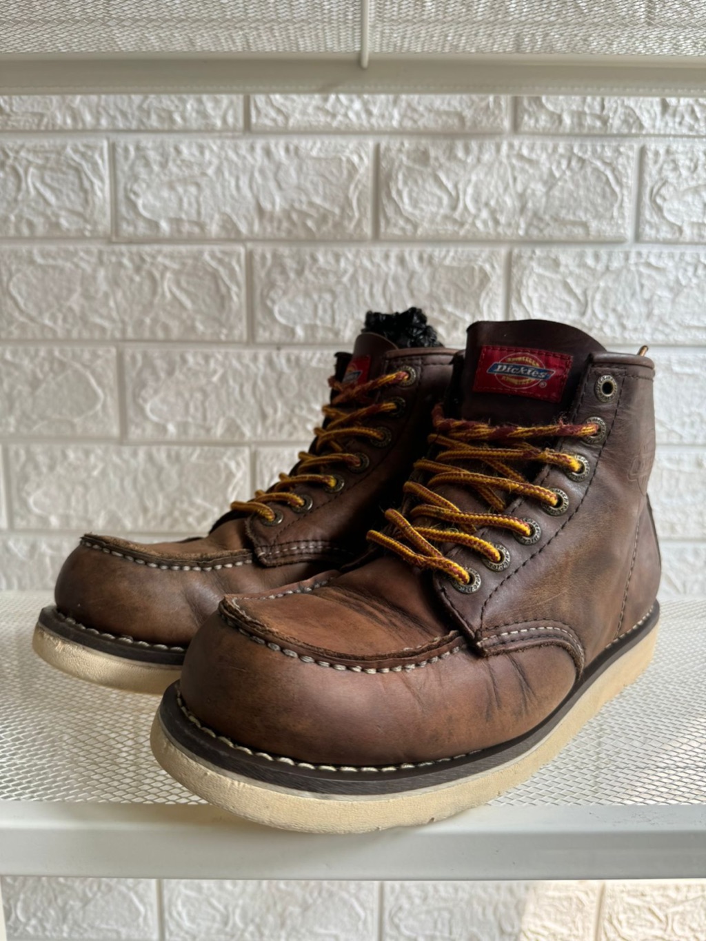 Jual Dickies original moctoe boots with good condition | Shopee Indonesia