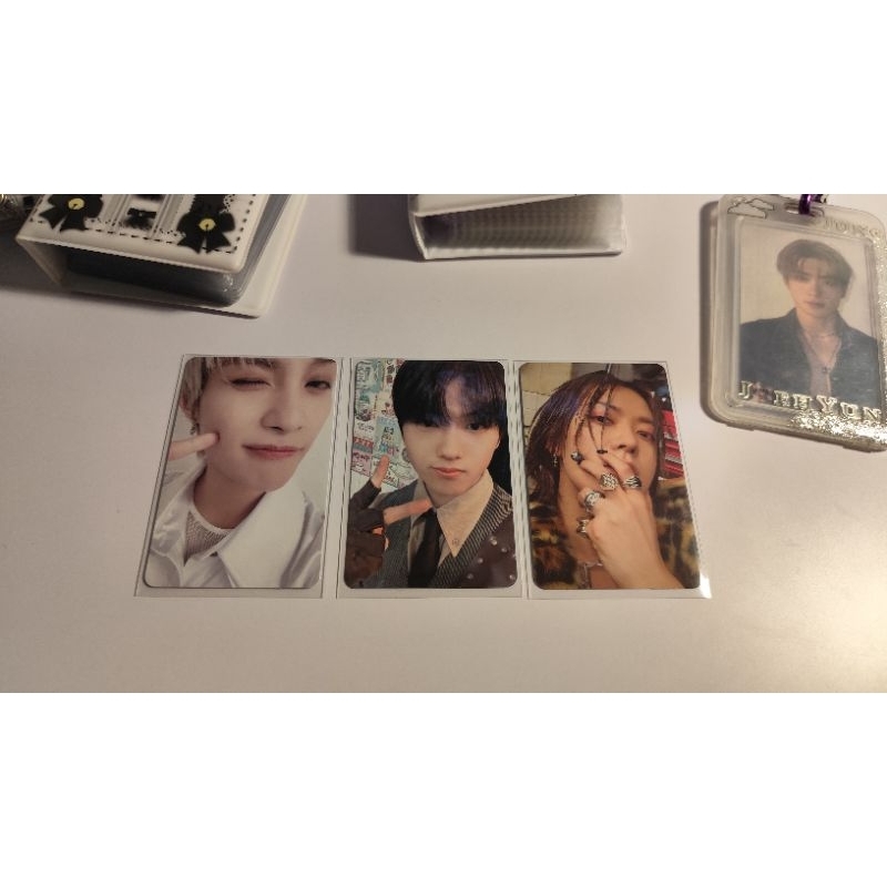 Jual Pc Selca Yangyang White Royal, Jisung Steampunk, Yuta QR Fact ...