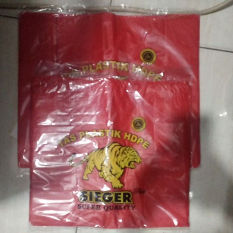 Jual KANTONG HDPE MERAH UKURAN 35 DAN 40 400 GRAM ALMIRA PLASTIK ...