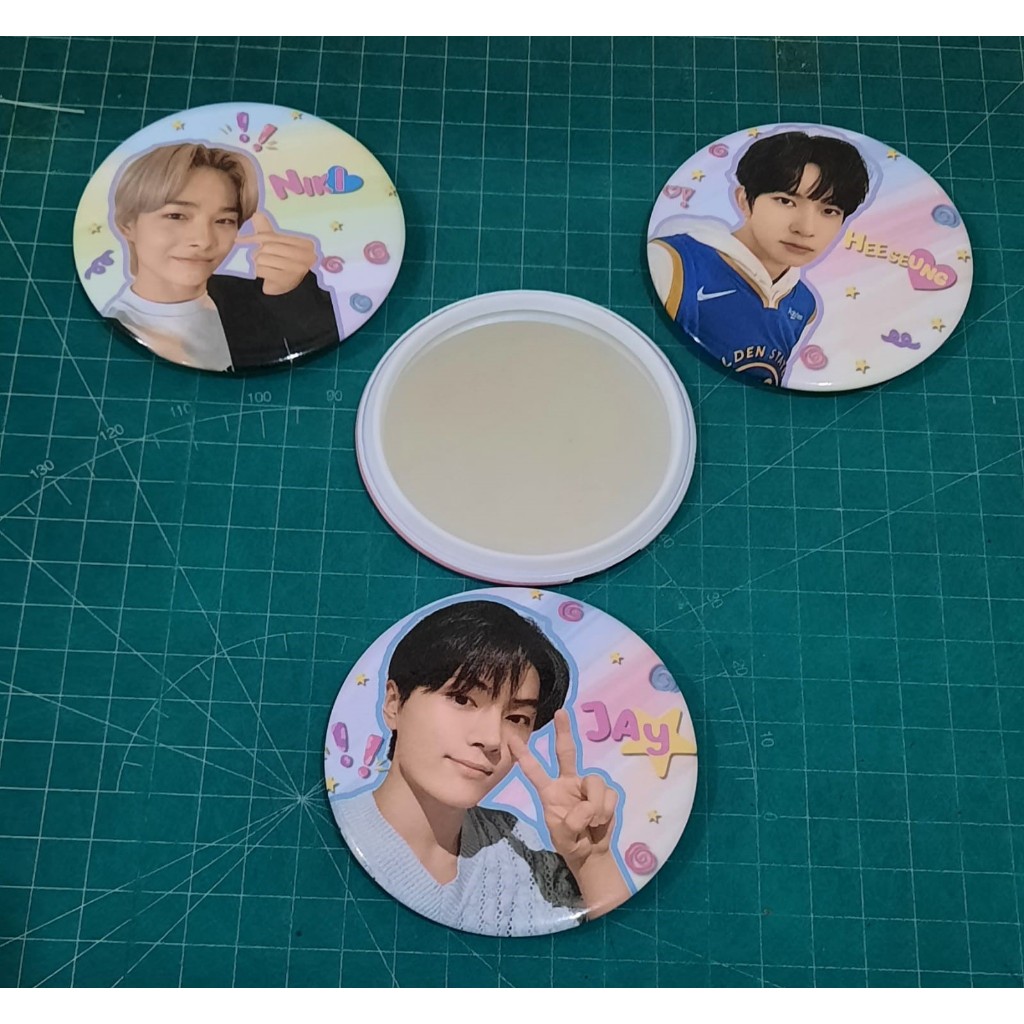 Jual Freebies Hand Mirror Kpop ENHA Enhypen/ Cermin Mini Kpop ENHA Enhy ...