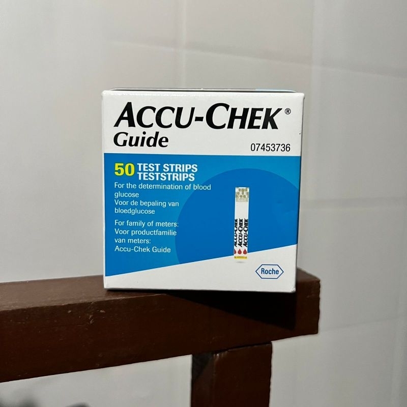 Jual ACCU CHEK GUIDE STRIP 50PCS GLUCOSE / STRIP GUIDE GULA DARAH ...