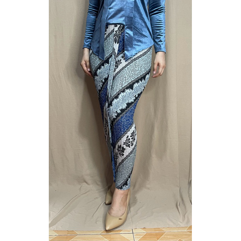 Jual Rok plisket motif sulak biru / / kondangan / modern batik | Shopee ...