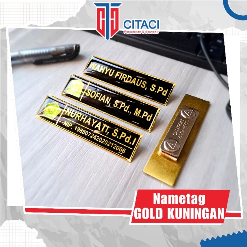 Jual BED NAMA GOLD KUNINGAN, NAMA DADA, PIN NAMA (PENITI & MAGNET ...