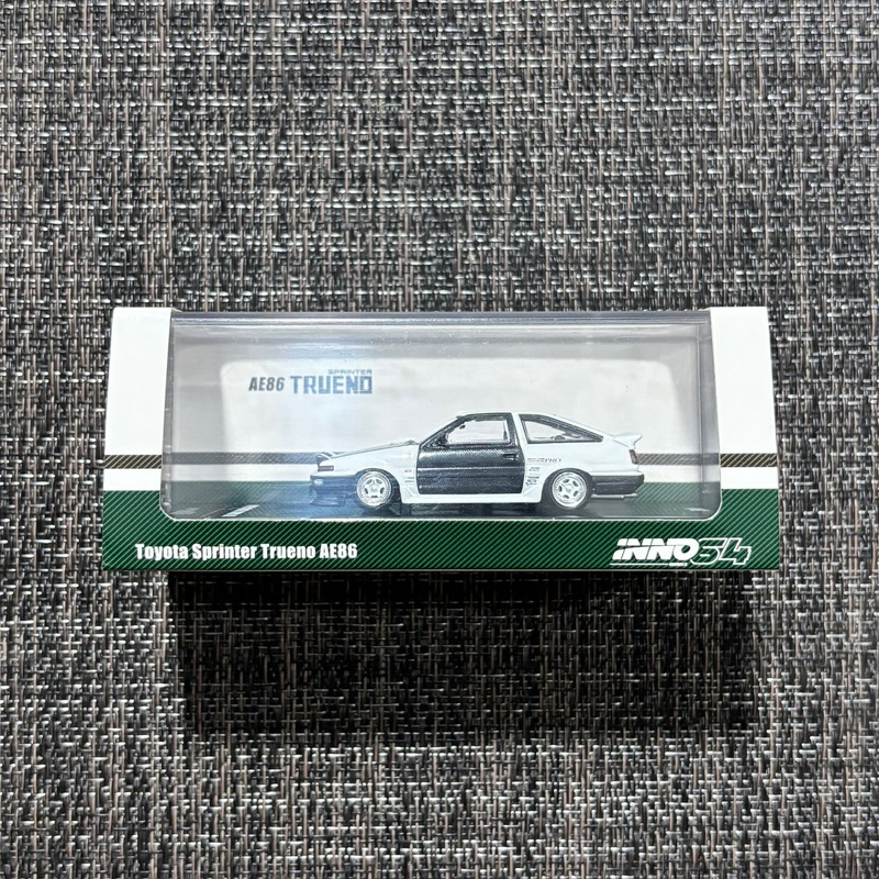 Jual Inno64 Toyota Sprinter Trueno AE86 With Carbon Doors | Shopee Indonesia