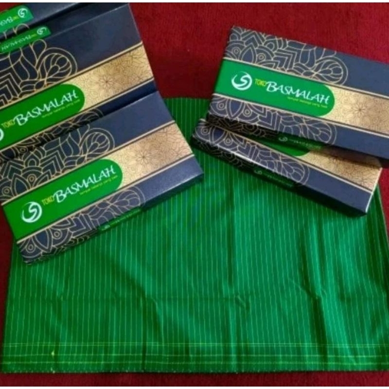 Jual SARUNG SERAGAM SANTRI SIDOGIRI HIJAU LIRIS KUNING | Shopee Indonesia