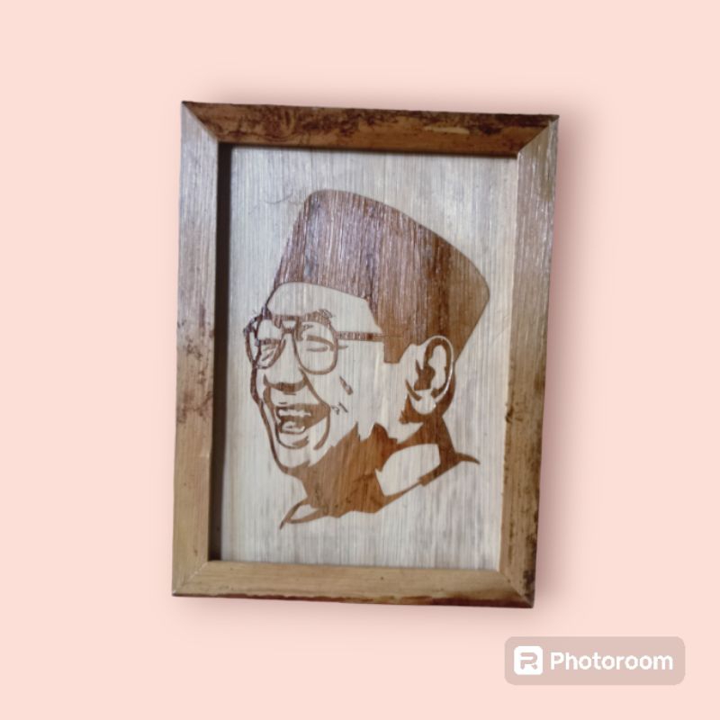 Jual siluet Gus Dur pelepah pisang. | Shopee Indonesia