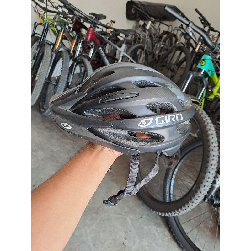 Jual helm giro bekas | Shopee Indonesia