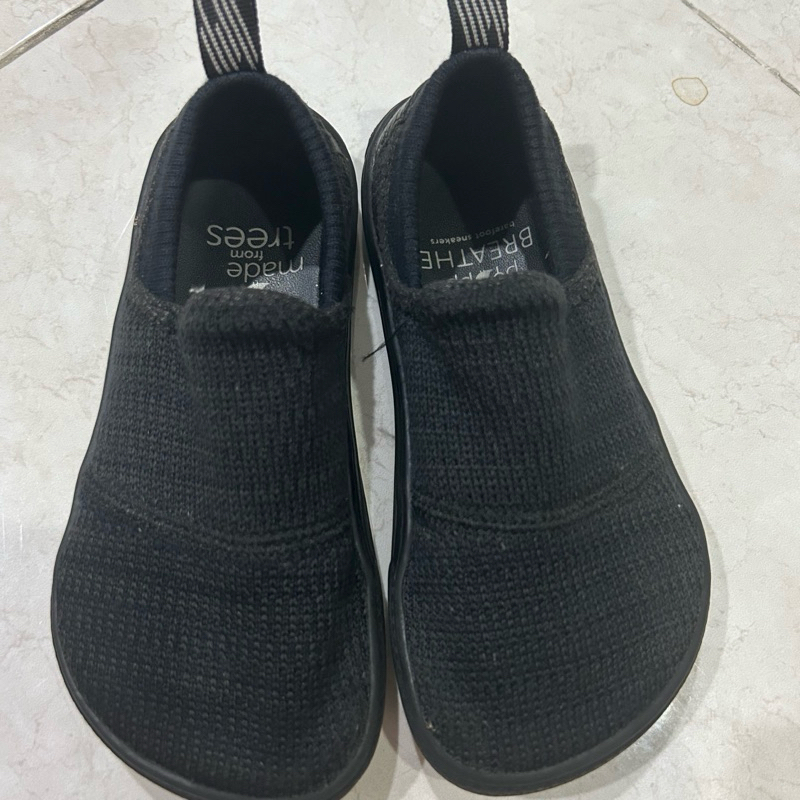 Jual Pyoop Poro Barefoot sneakers | Shopee Indonesia