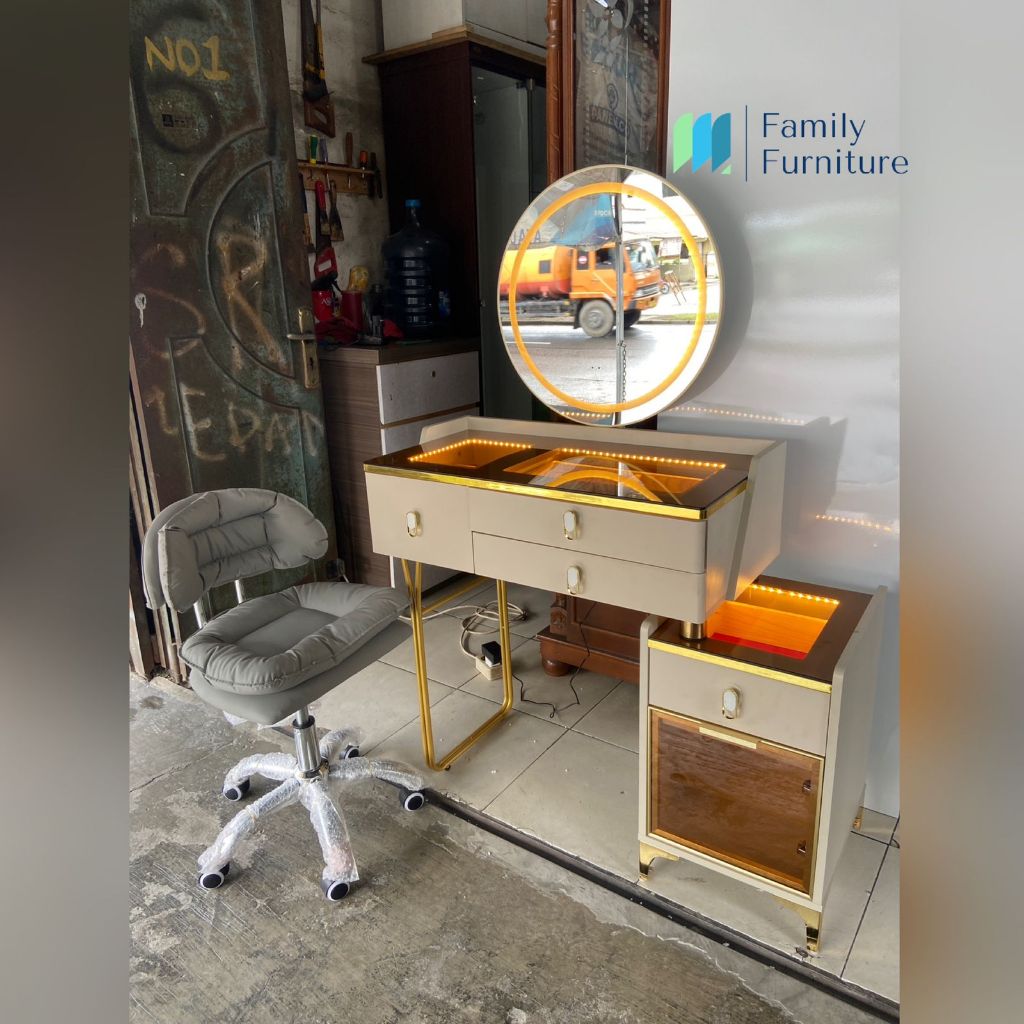 Jual Meja Rias Cermin Bulat Led Sensor Lampu 3 Warna Minimalis | Shopee ...