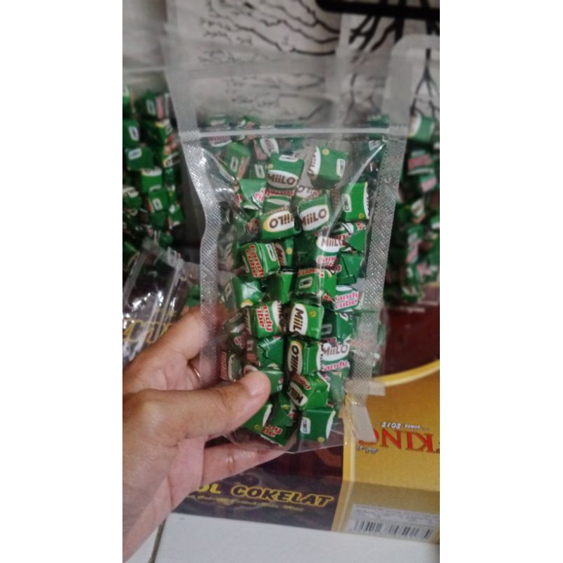 Jual permen comelo candy cube isi 50 pcs pouch ( permen terviral dan ...