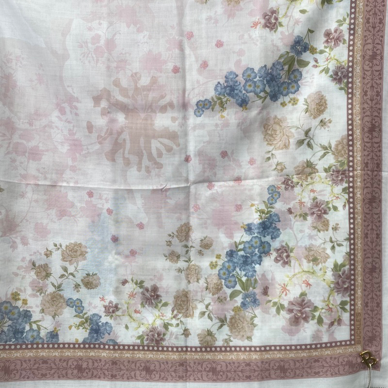 Jual BUCKLE SCARVES BOX MOTIF BY AZARA jilbab/kerudung ukuran 110x110 ...