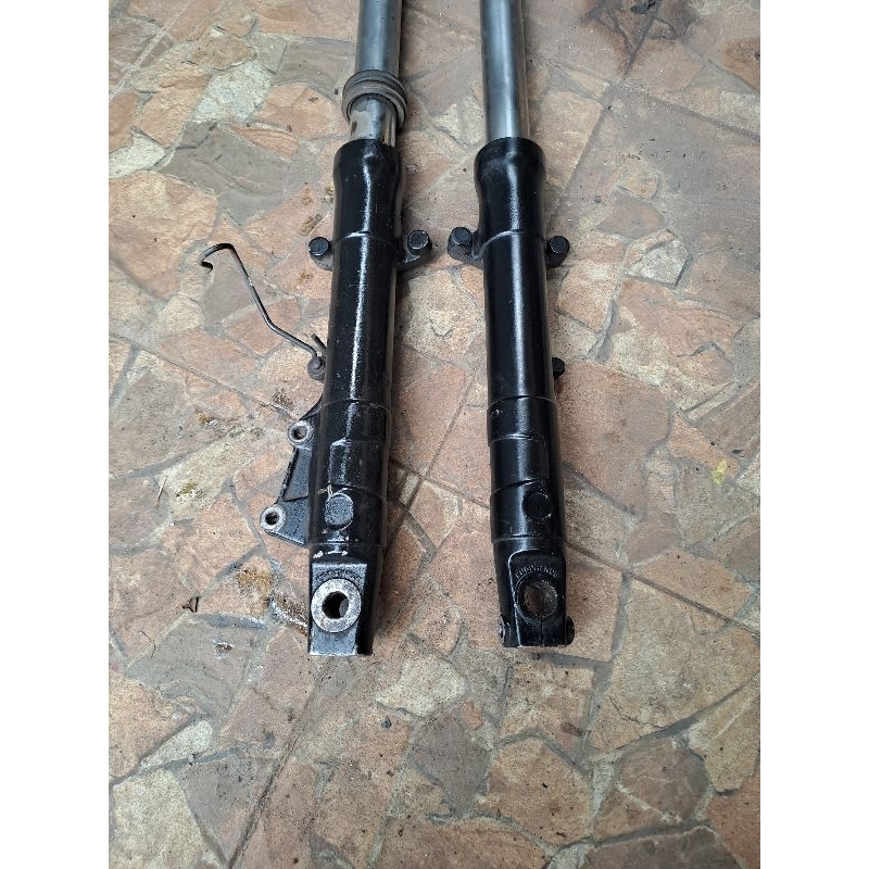 Jual tabung shock depan bottom bajaj 220f bajai pulsar 220cc as 37mm original copotan pnp ninja ...