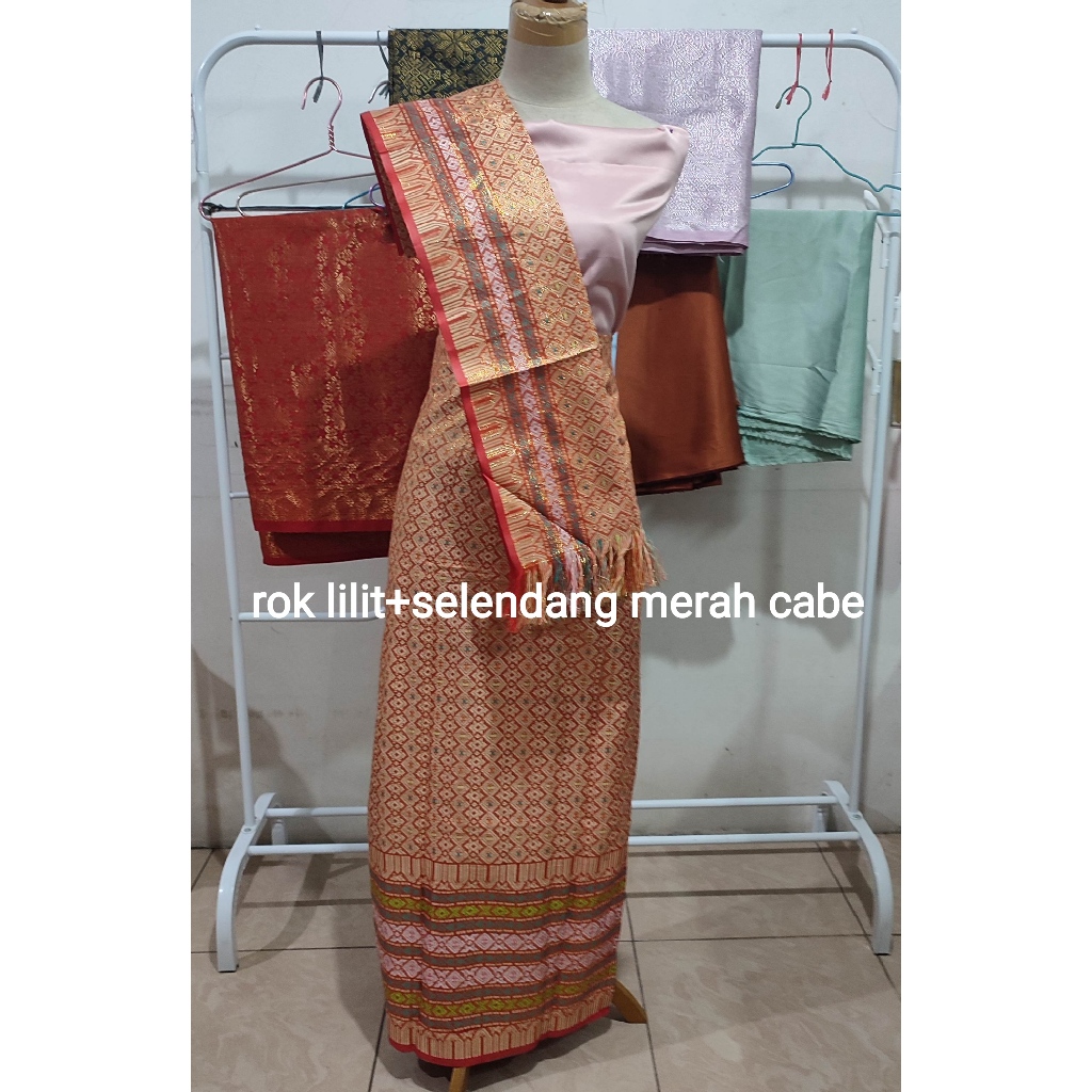 Jual ROK LILIT SONGKET+SELENDANG / Rok Songket+selendangsiap pakai / songket+selendang Jumbo ...