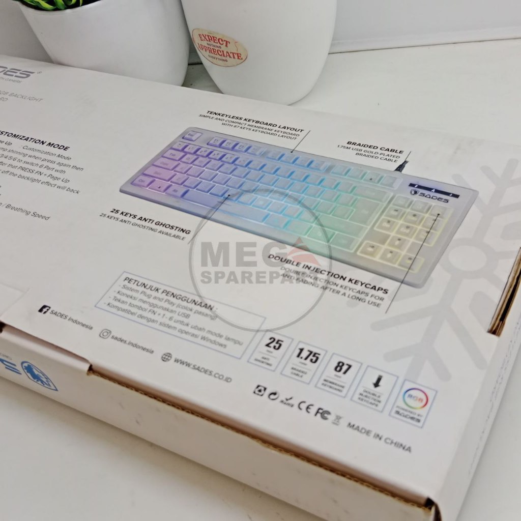 Jual Keyboard Gaming Sades Sabre RGB Putih | Shopee Indonesia
