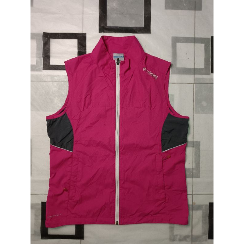 Jual vest/rompi Columbia pink | Shopee Indonesia