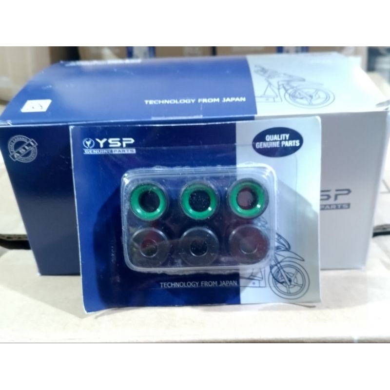 Jual Roller Set Vespa S 150 , Primavera genuine YSP | Shopee Indonesia