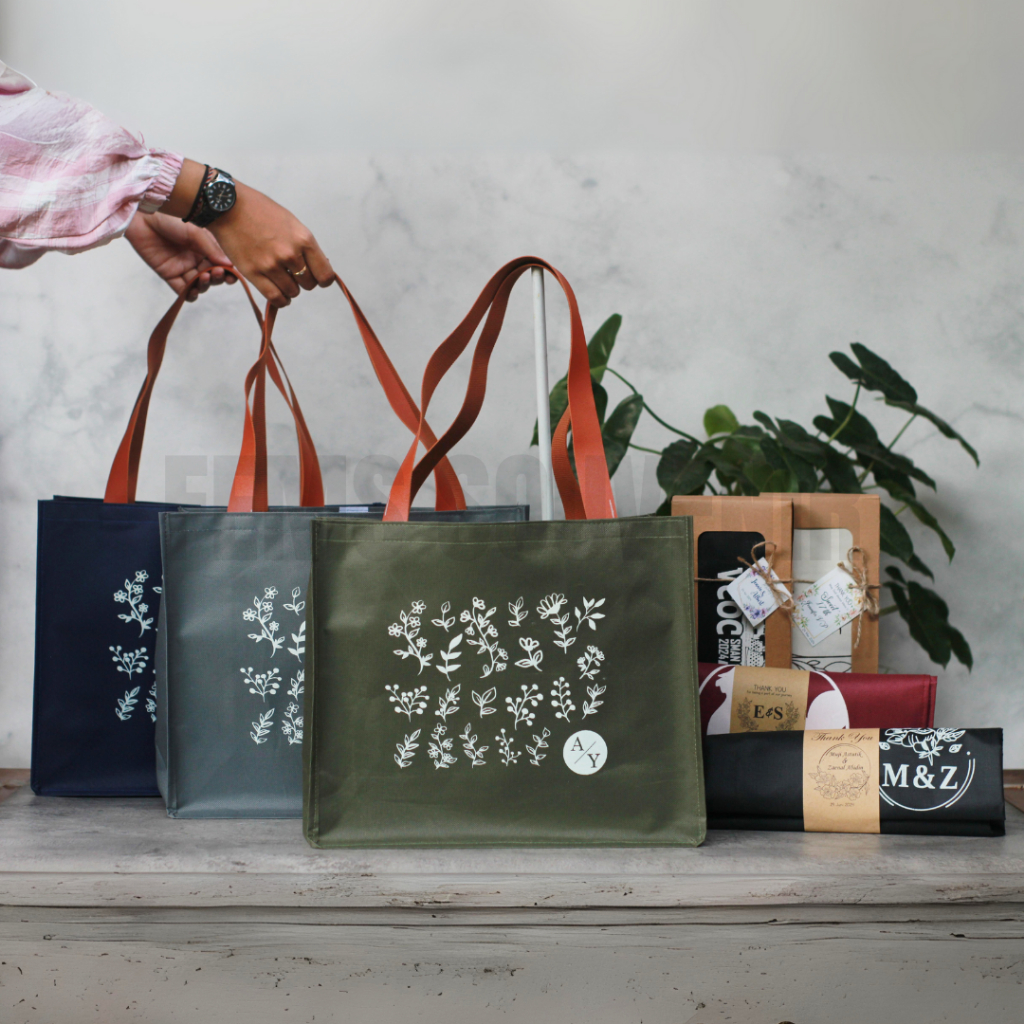 Jual Souvenir Wedding AIRA BAG Souvenir Pernikahan Pengantin Premium ...