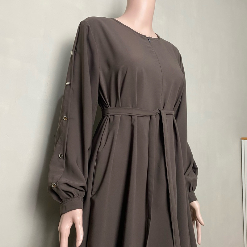 Jual Abaya Saudah Bahan Fortaleza Polos Kacing Mewah Elegan Busui ...