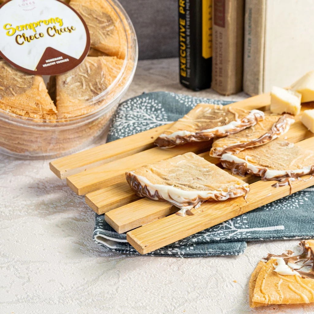 Jual Semprong isi coklat keju / loves semprong | Shopee Indonesia