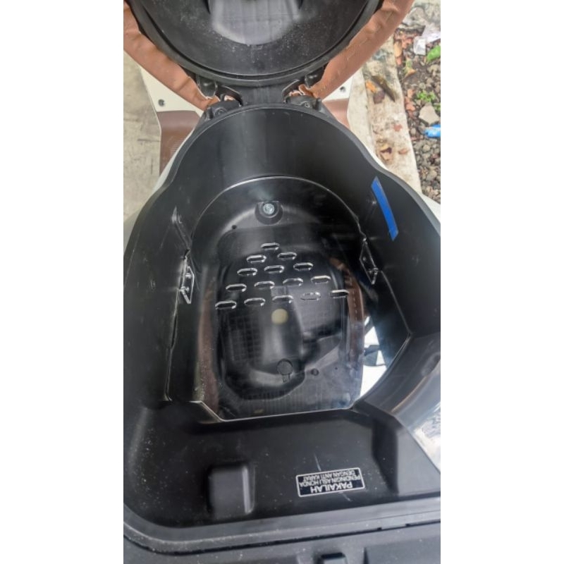 Jual Cover Downdrift Honda Stylo 160 Box bagasi Honda Stylo 160 ...
