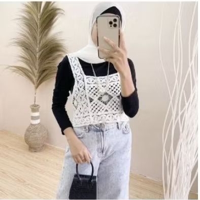 Jual VEST RAJUT WANITA || KNIT VEST KOREA PRELOVED || VEST MOTIF KOTAK ...