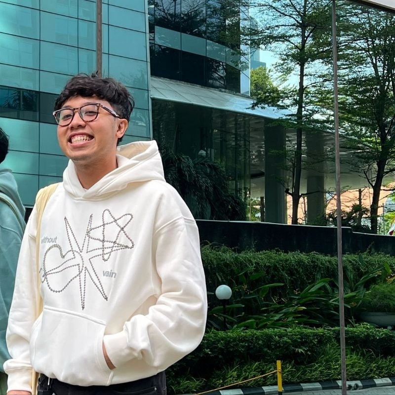 Jual Chambredelavain Boxy Hoodie CHMB Ball Chain // Beds Star // Eyez ...