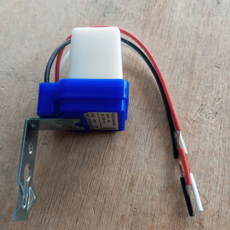 Jual PHOTOCELL POTOSEL SENSOR OTOMATIS LAMPU 10A | Shopee Indonesia