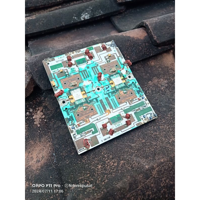 Jual TRANSISTOR FINAL BLOCK BOSTER FM VHF UHF TAKE ALL | Shopee Indonesia