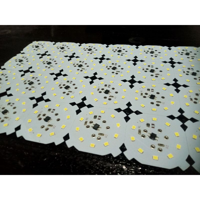 Jual PCB lampu Led 10 wat ac 220 pembelian per kotak isi 24 pcs tinggal ...