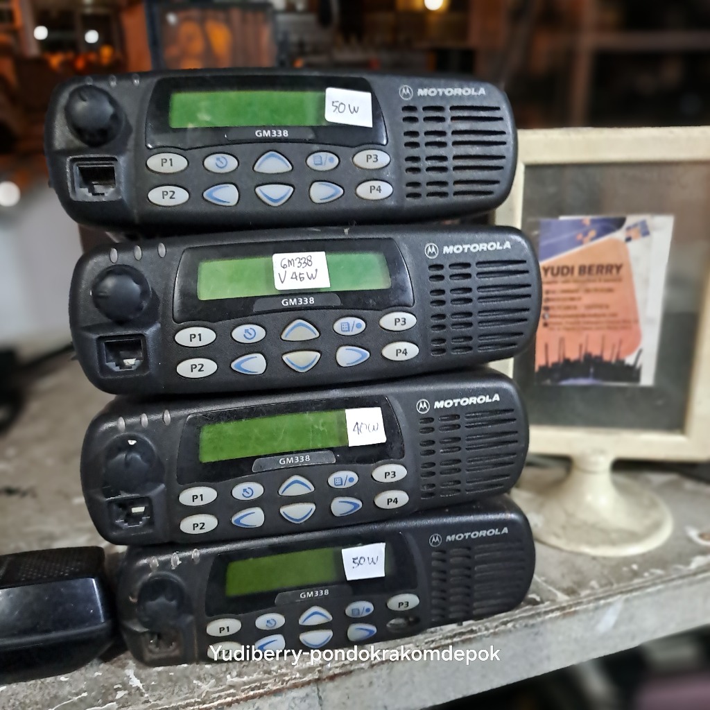 Jual RADIO RIG MOTOROLA GM338 VHF VERSI 45 WATT MOTOROLA GM 338 ...