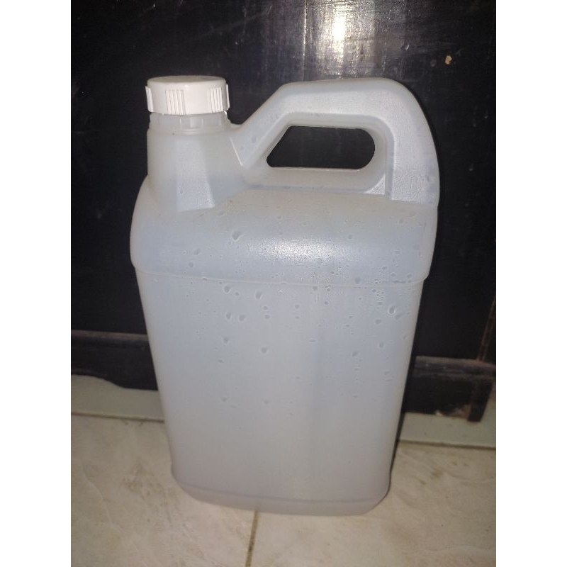 Jual Jerigen Bekas Ukuran 5 Liter (Bekas Jus) | Shopee Indonesia