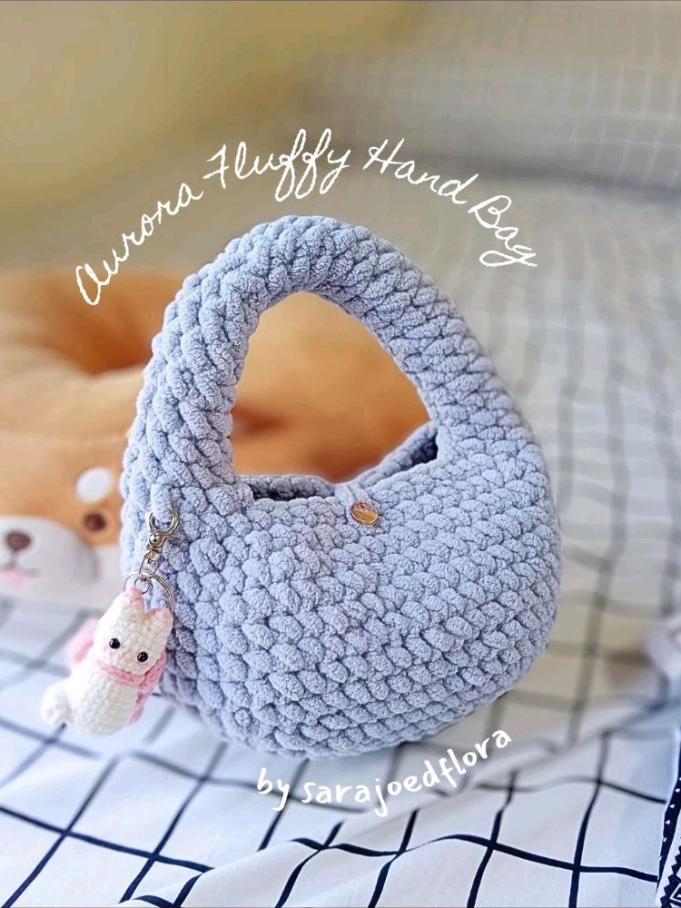 Jual Aurora Fluffy Crochet Hand Bag by Sarajoed / Tas Rajut Aesthetic ...