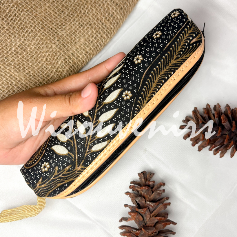 Jual Paket Hemat 50 Biji Souvenir Tempat Pensil Batik Khas Jogja 19 x 7 cm Souvenir Tempat ...