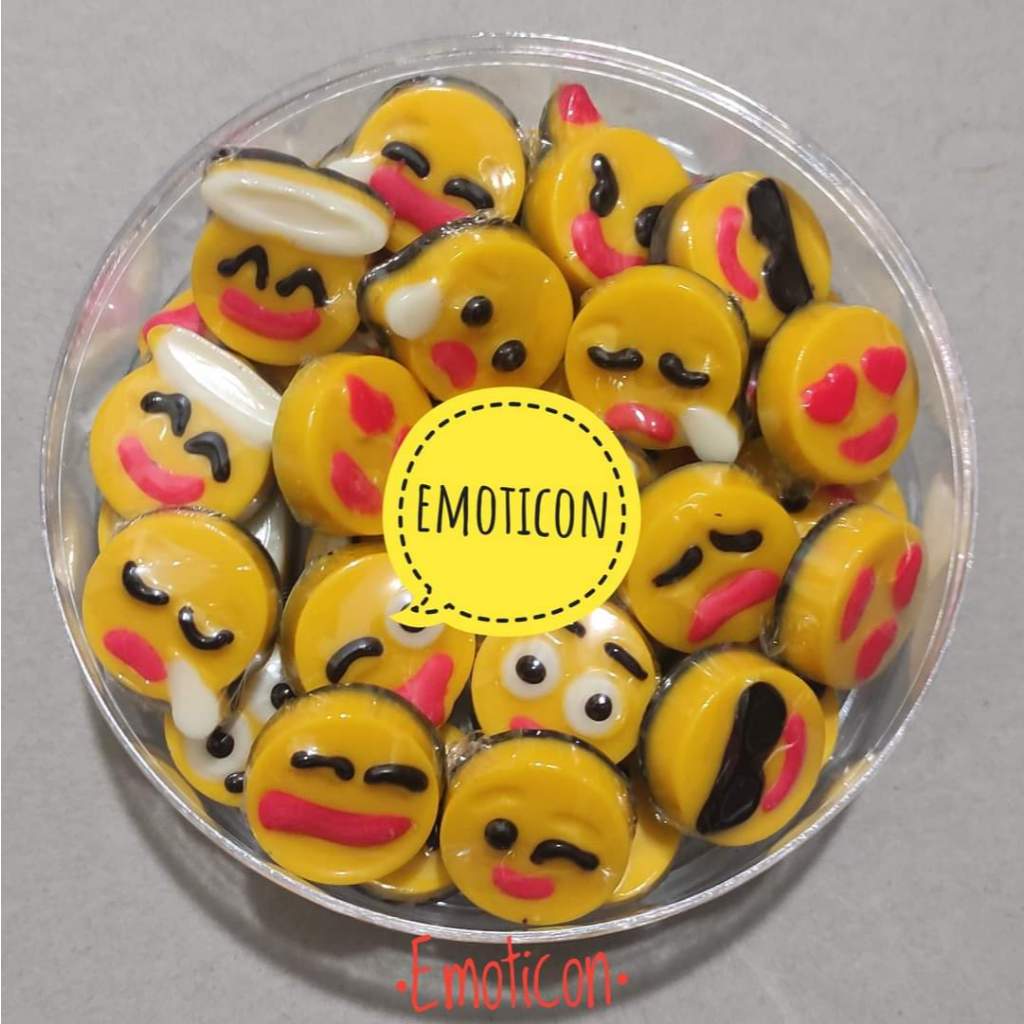 Jual Cokelat Karakter Emoticon Smile 200gr Toples - Cokelat Praline ...