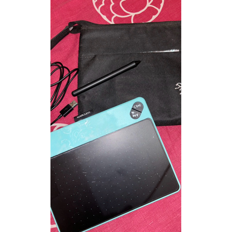 Jual PEN TABLET WACOM INTUOS COMIC CTH 490| Second | Shopee Indonesia