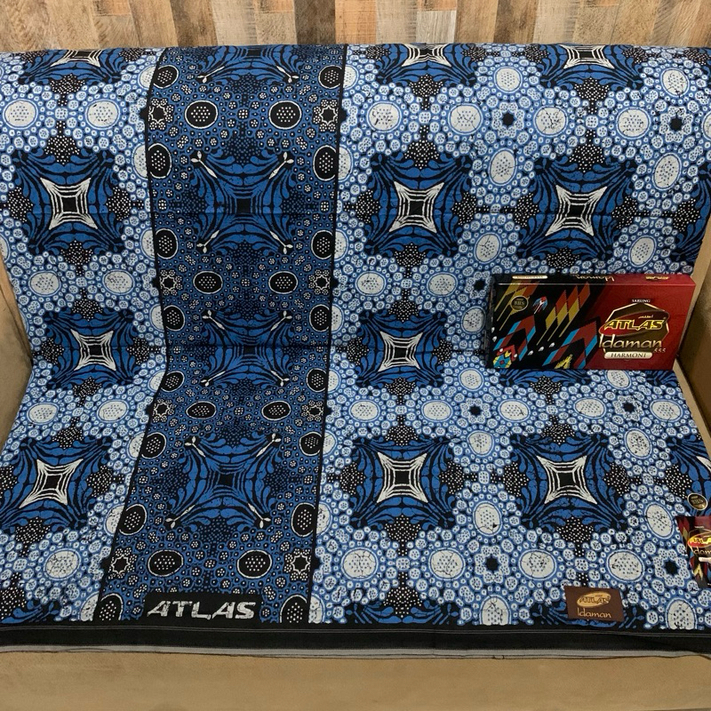 Jual Sarung Batik Atlas motif terbaru | Shopee Indonesia