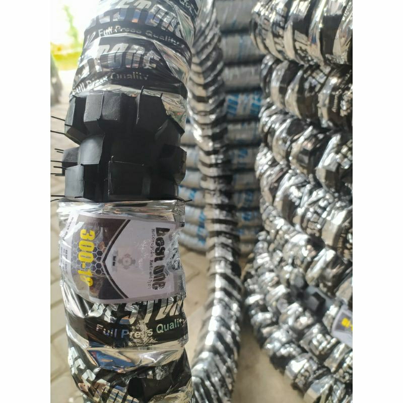 Jual Ban Ring 18 Crosss 300 Ban Pacul 300 Ring 18 Non Tubles | Shopee ...