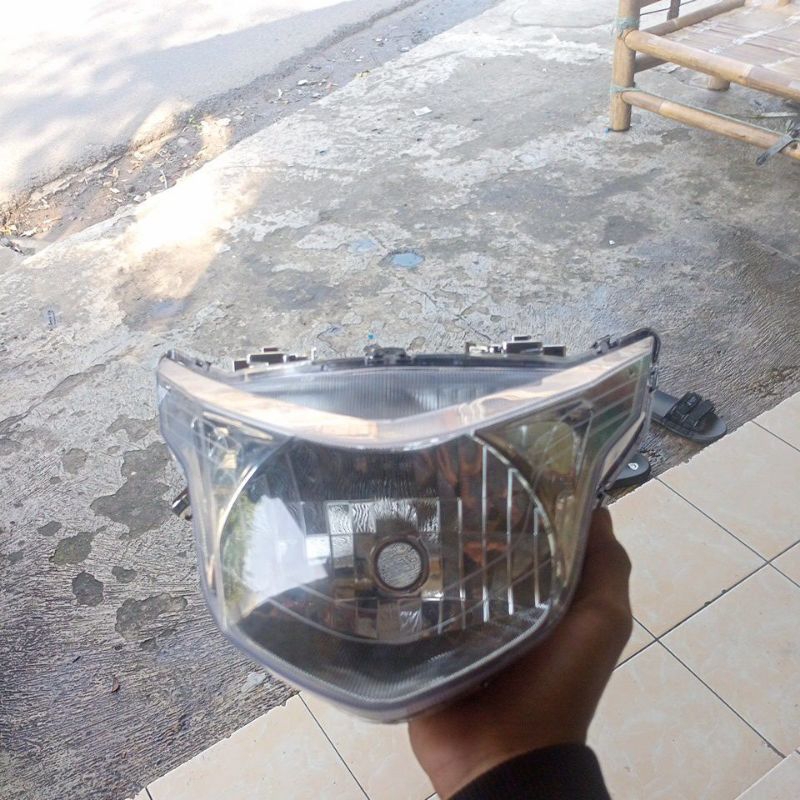 Jual REFLEKTOR LAMPU DEPAN HEADLAMP BEAT POP MERK NARITA | Shopee Indonesia