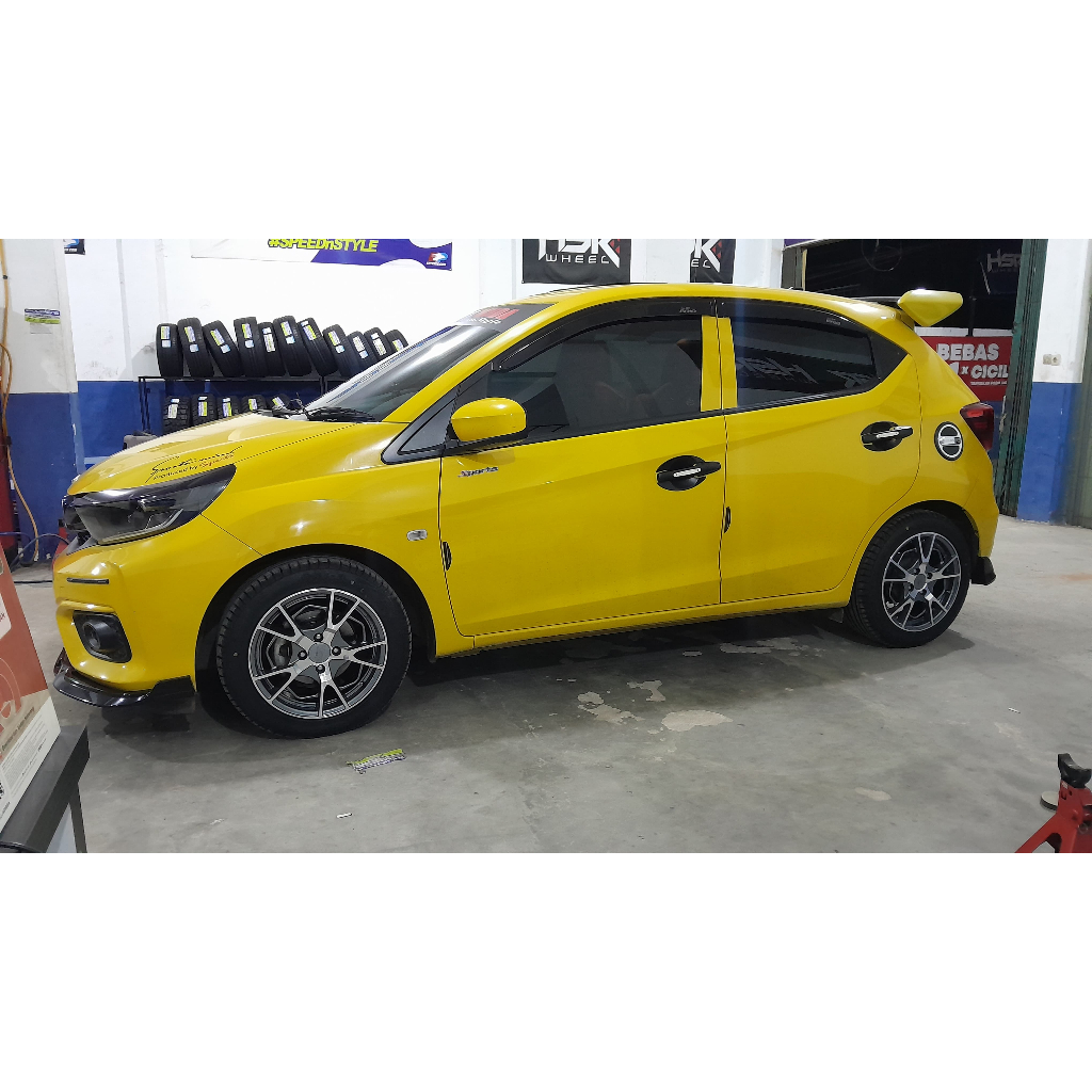 Jual Paketan Velg Dan Ban R15 Honda Brio Pelek Mobil Hsr Eximius Ring ...