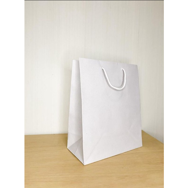 Jual Paper bag kado mini putih 11x7x19 cm polos warna putih packaging ...