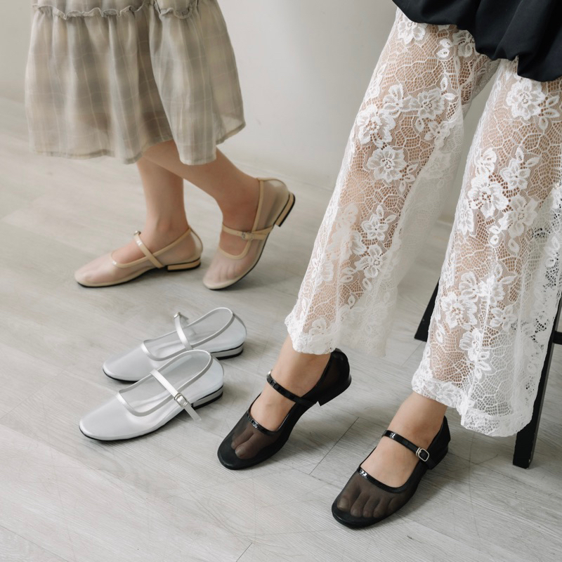 Jual ATTERA - ZIA (black/cream/silver) - Sepatu Flat Wanita 1.5cm ...