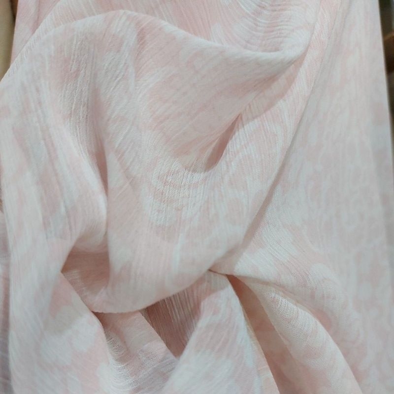Jual Kain chiffon yoryu motif,bahan sifon printing lebar 150cm | Shopee ...